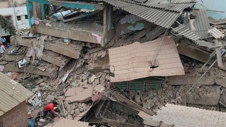 Pakistan Building Collapse: Nine Killed, Two Injured After Three-Storey ...