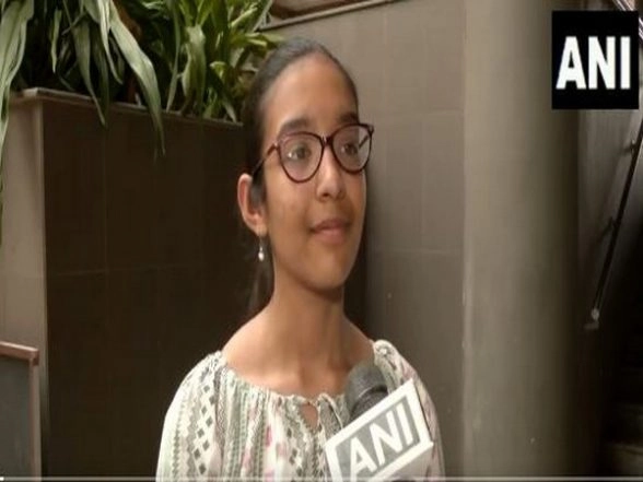 India News | Maharashtra: 16-yr-old Kaamya Karthikeyan Becomes Youngest ...
