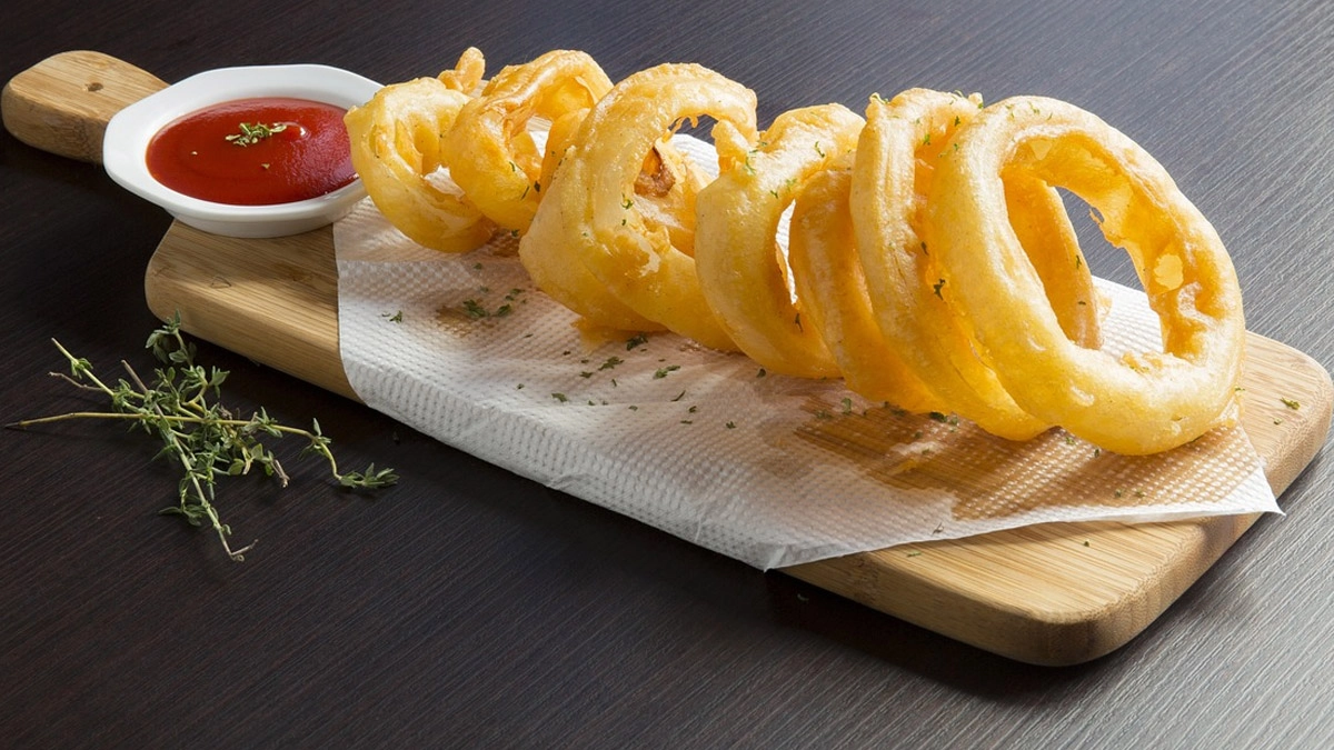 National Onion Rings Day 2024: Easy and Delicious Recipes To Make ...