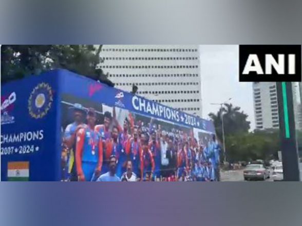 Sports News | Open-top Bus for Team India's Victory Parade Reaches ...