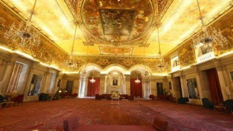 Durbar Hall, Ashok Hall in Rashtrapati Bhavan Renamed Ganatantra Mandap ...