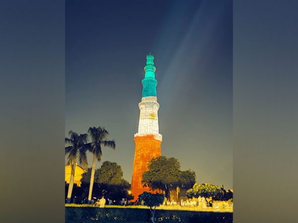 World News | Mexican Embassy Thank India for Illuminating Iconic Qutub ...