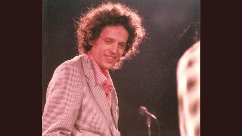 Agency News | Bob ‘Slim’ Dunlap, Iconic Guitarist of The Replacements ...