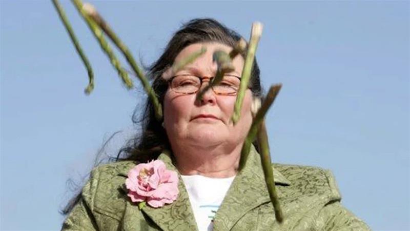 World News | Asparamancer Fortune Teller Jemima Packington Predicts ...