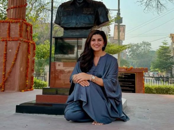 Entertainment News | Actor Nimrat Kaur Pays Heartfelt Tribute to Her ...