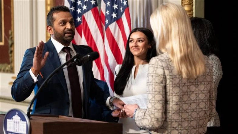 Who Is Alexis Wilkins? Meet the Country Singer and Conservative ...