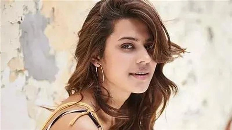 Entertainment News | Ranya Rao and 2nd Accused Tarun Raju Get Bail in ...