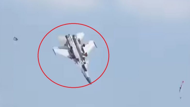 Jet Crash Caught on Camera in China: Chinese Jet Fighter Crashes During ...