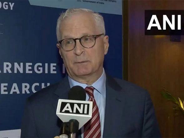 World News | India Heading in Right Direction, Has Opportunities to ...