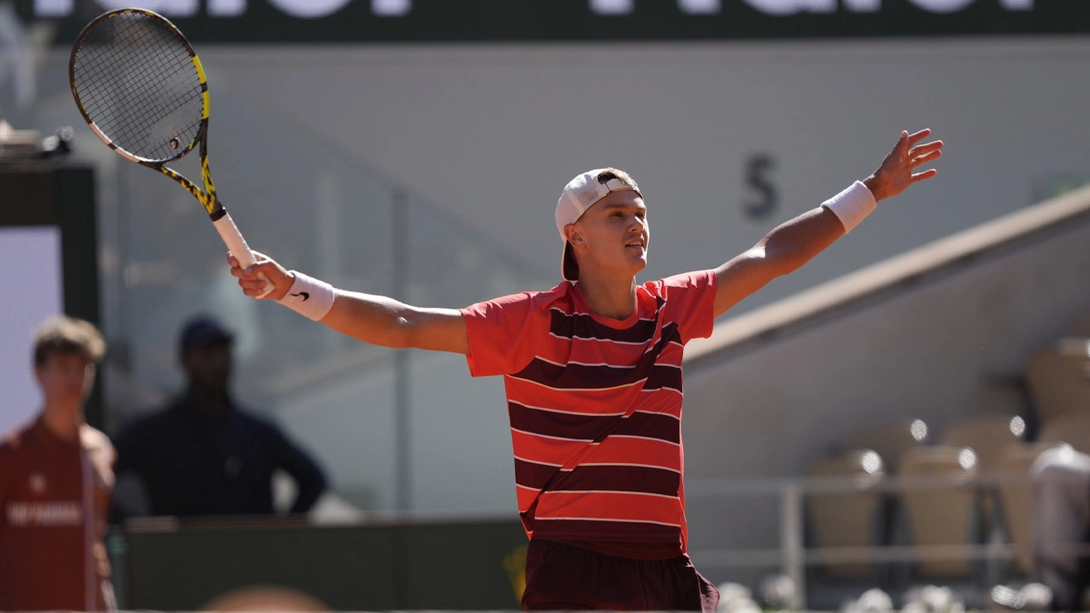 Agency News | Holger Rune Beats Quentin Halys After Confronting Angry ...