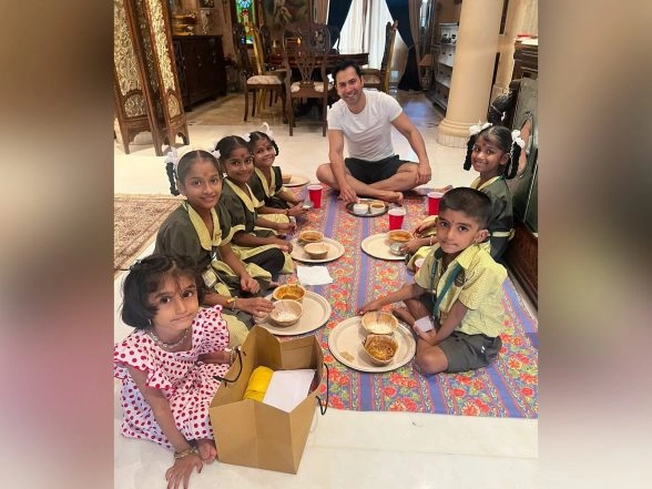 Entertainment News | Durga Puja 2025: Varun Dhawan Celebrates Ashtami ...