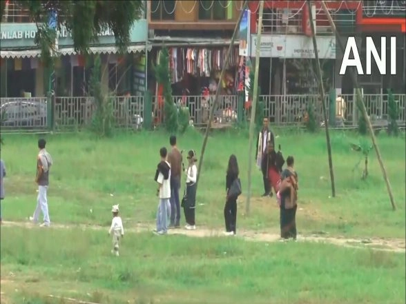 India News | Normalcy Returns to Darjeeling as Tourists Flock Back ...