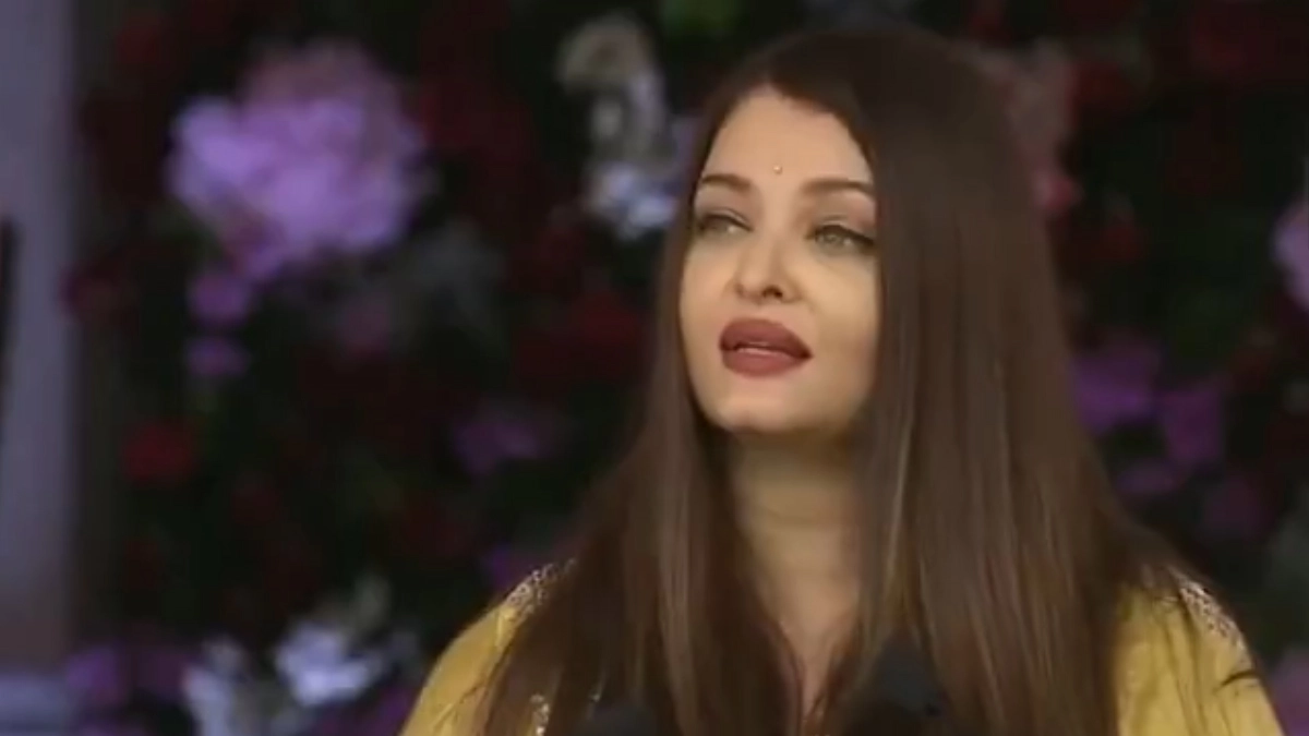 Agency News | Aishwarya Rai Bachchan Highlights Discipline, Devotion, Dedication at Satya Sai ...