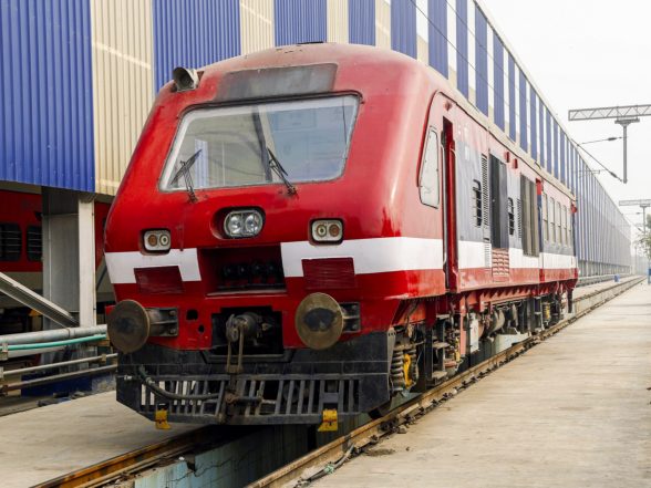 India News | Ministry of Railways Clears Hydrogen Fuel Cell DEMU for ...
